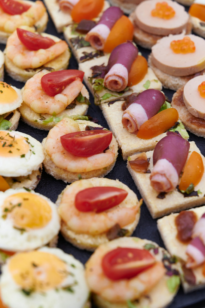 MINIS TOASTS - MINI CANAPES